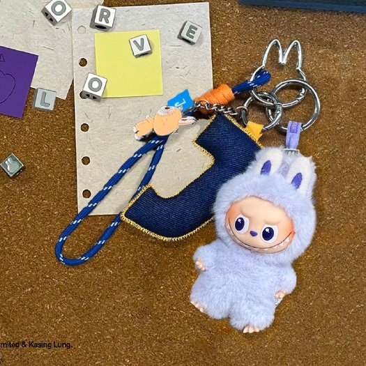 Mini Labubu V4 Pin For Love (A-M) Pendant Blind Box (pre-order ...